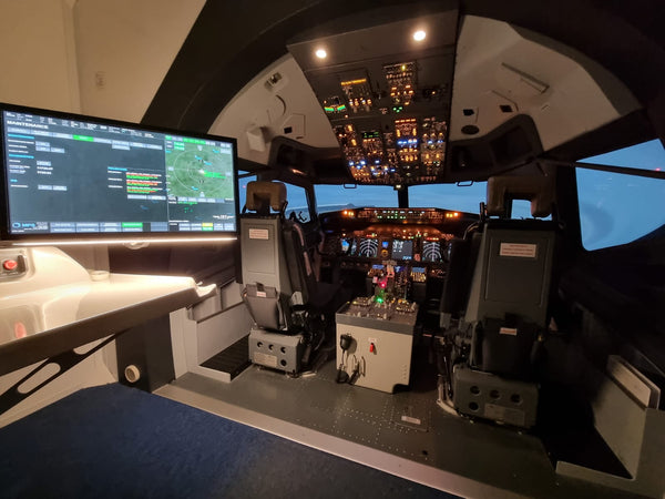 Boeing 737 Sim Experience London Gatwick – Aerospace Experience